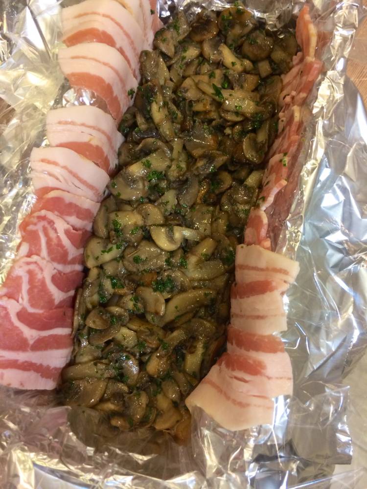 Terina de pui cu ciuperci - Lucky Cake